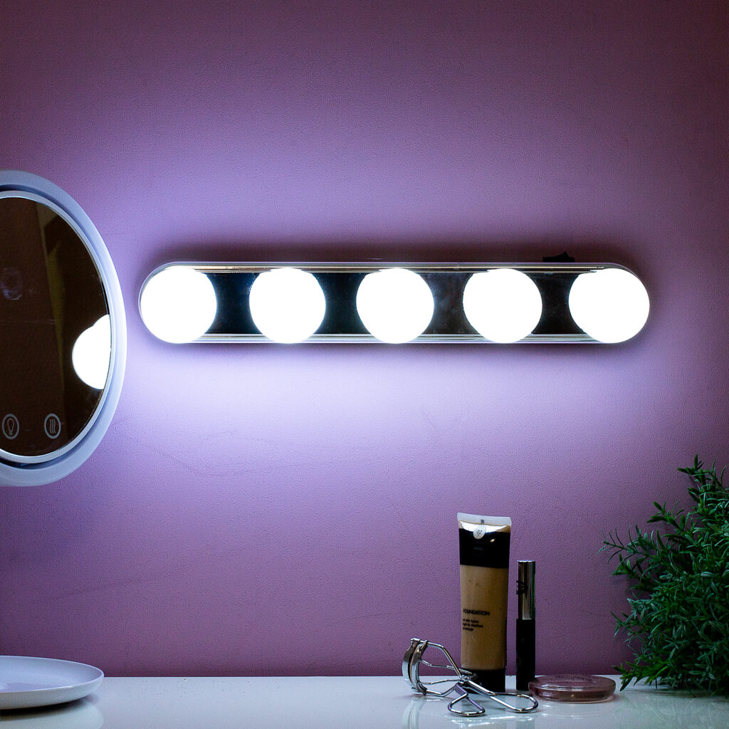 Hollywood make-up lamp van Winkee bestel je online bij Ditverzinjeniet